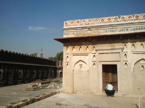 Best Hikes and Trails in Mehrauli Archaeological Park | AllTrails