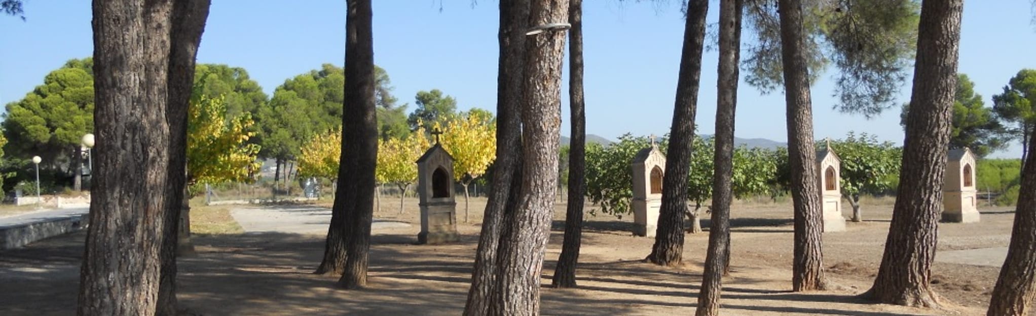 Ermita de la Morera - Alt del Corso - Pla de les Simes, 13 Fotos ...