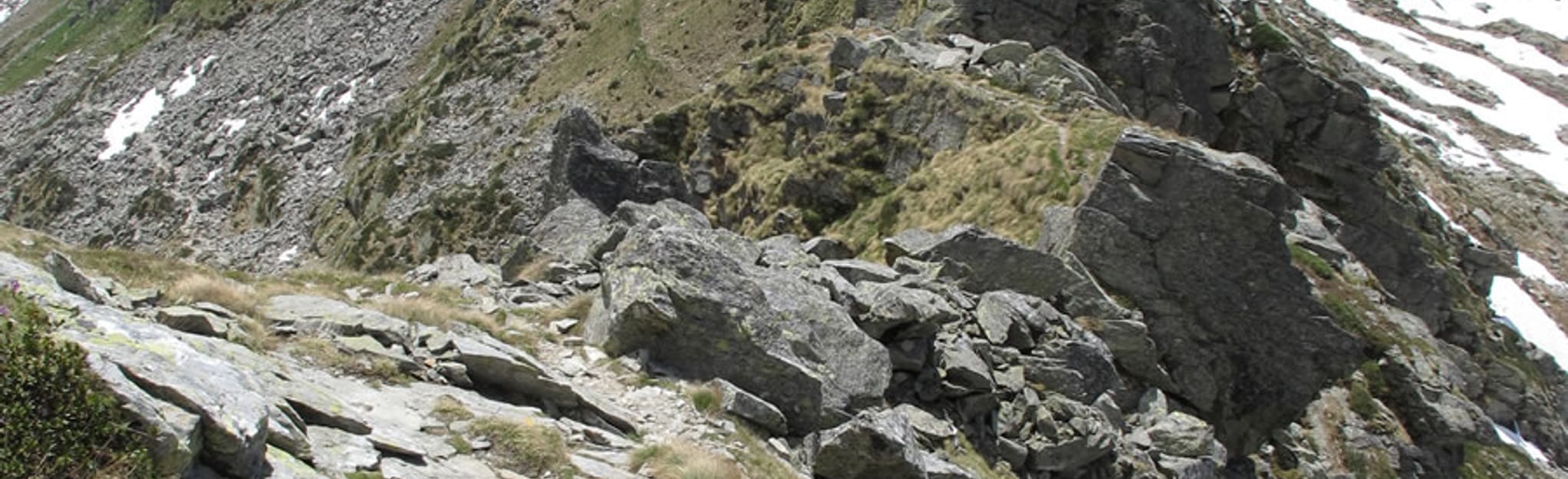 Rifugio Rivetti - Punta Tre Vescovi: 23 foto's - Piemonte, Italië ...