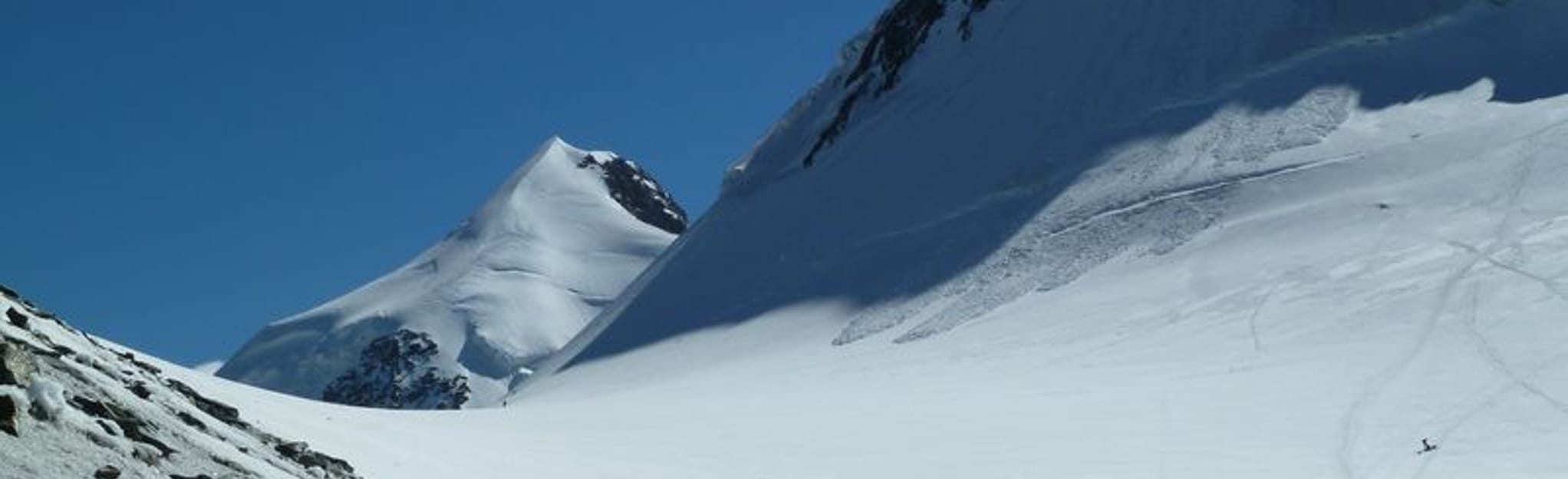 Rifugio Guide della Val d'Ayas - Pollux: 2 Reviews, Map - Aosta Valley ...