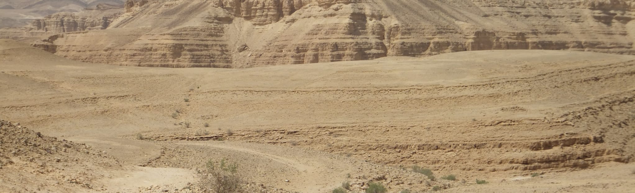 Mishor Yemin to Ein Yorke'am via Nahal Yemin and Nahal Hatira, Southern ...