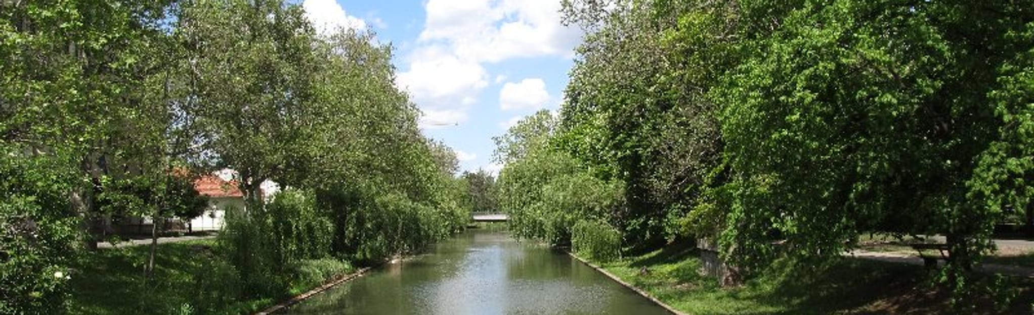 Walk along the Körös Shore in Békéscsaba: 6 Photos - Békés, Hungary ...