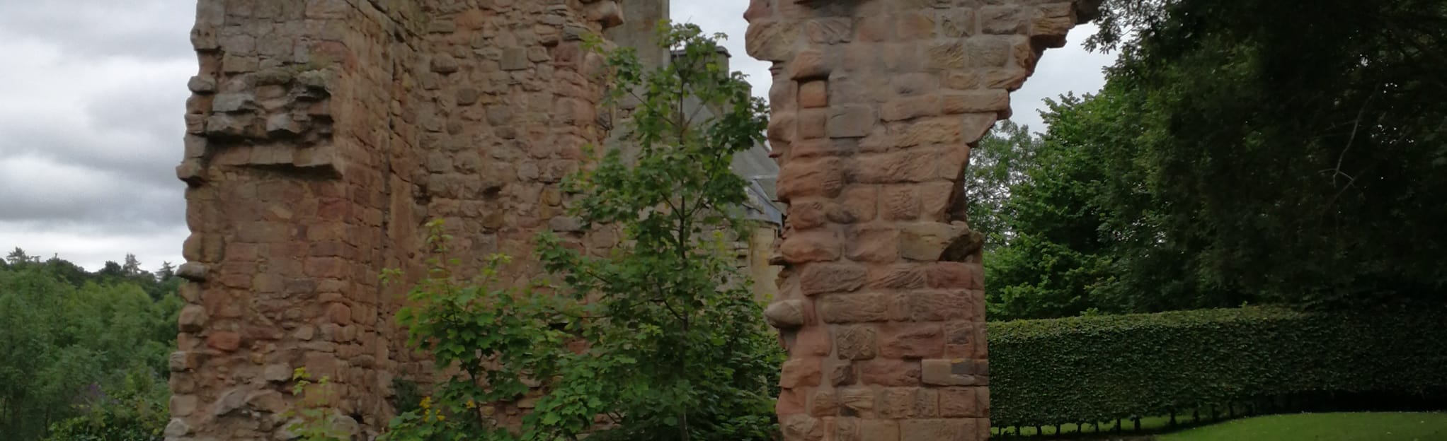 Rosslyn Castle Loop: 62 Reviews, Map - Midlothian, Scotland | AllTrails