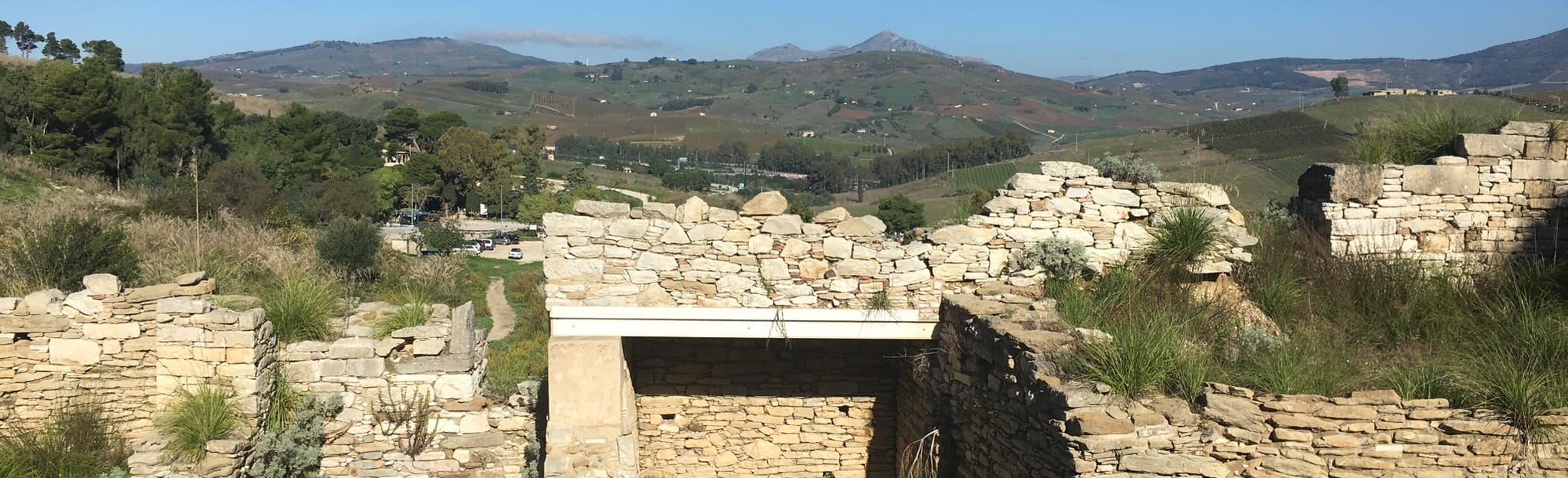 Parco Archeologico di Segesta: Tempio Dorico - Teatro Greco: 8 Reviews ...