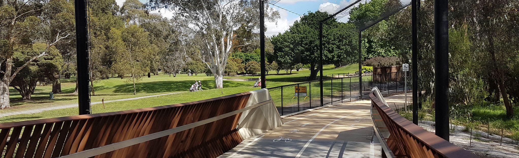 Darebin Creek Trail: Heidelberg West to Kew East, Victoria, Australia ...