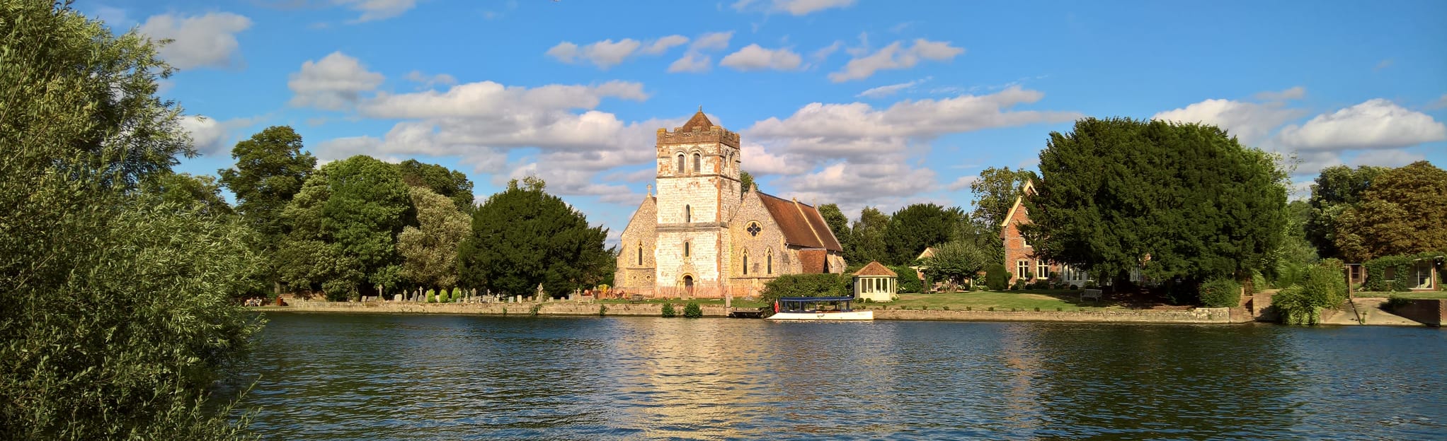 Marlow and Thames Path Circular, Buckinghamshire, England - 205 Reviews ...