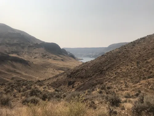 Best Hikes and Trails in Lake Owyhee State Park | AllTrails