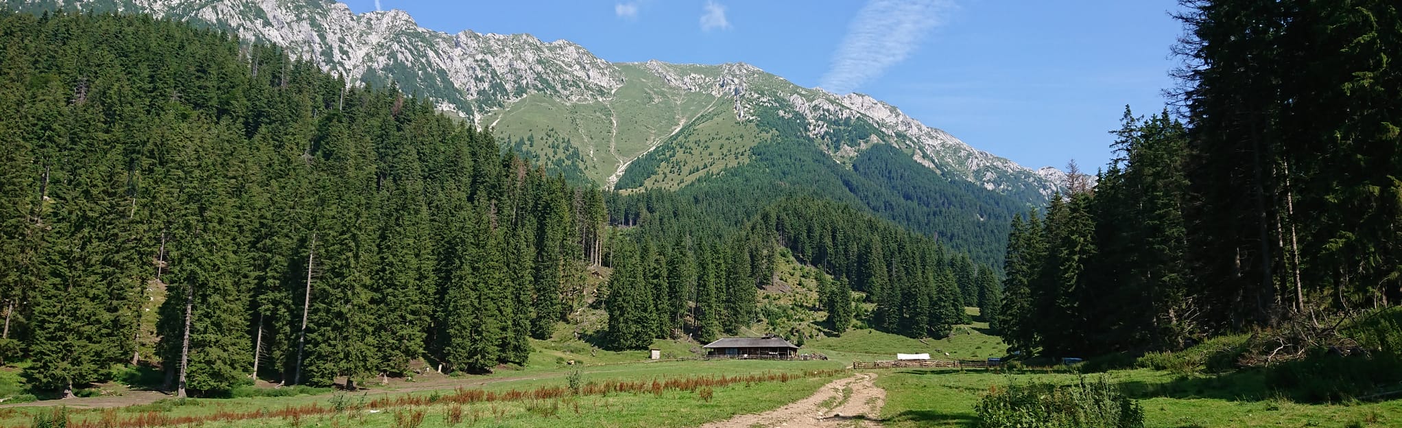 Cabana Brusturet-Cheile Brusturetului-Poiana Grind, Argeş, Romania - 9 ...