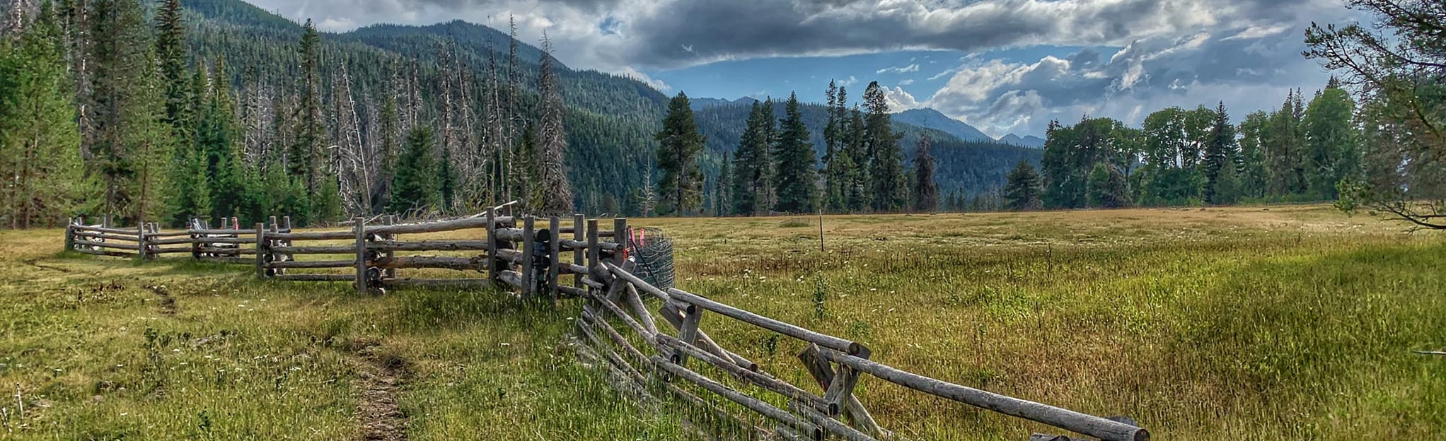 Cirque Lake From Conrad Meadows: 4 Reviews, Map - Washington | AllTrails
