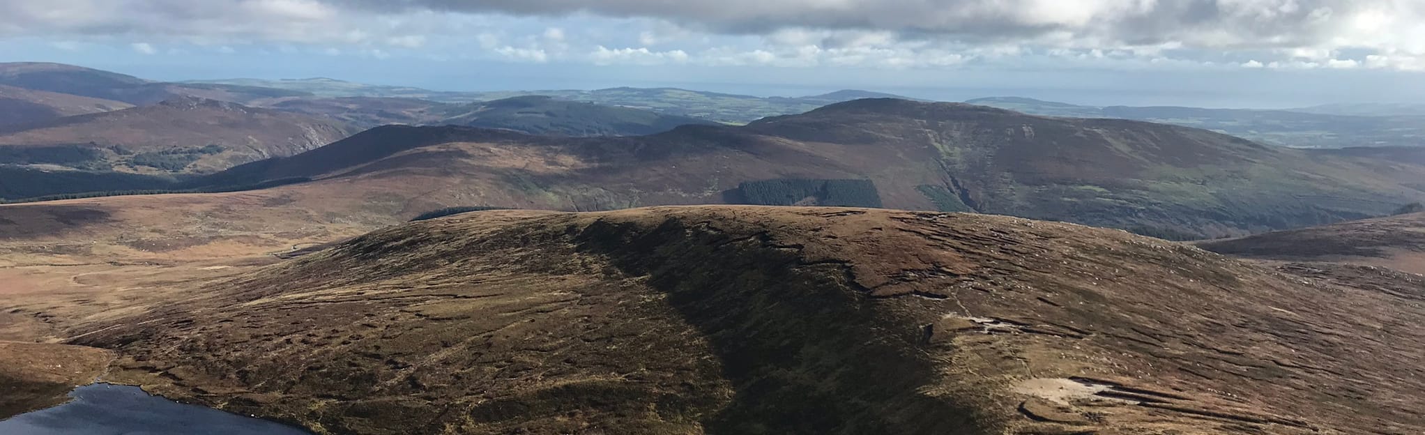 Sorrel Hill Gap and Tonelagee Loop: 747 Fotos - County Wicklow, Irland ...