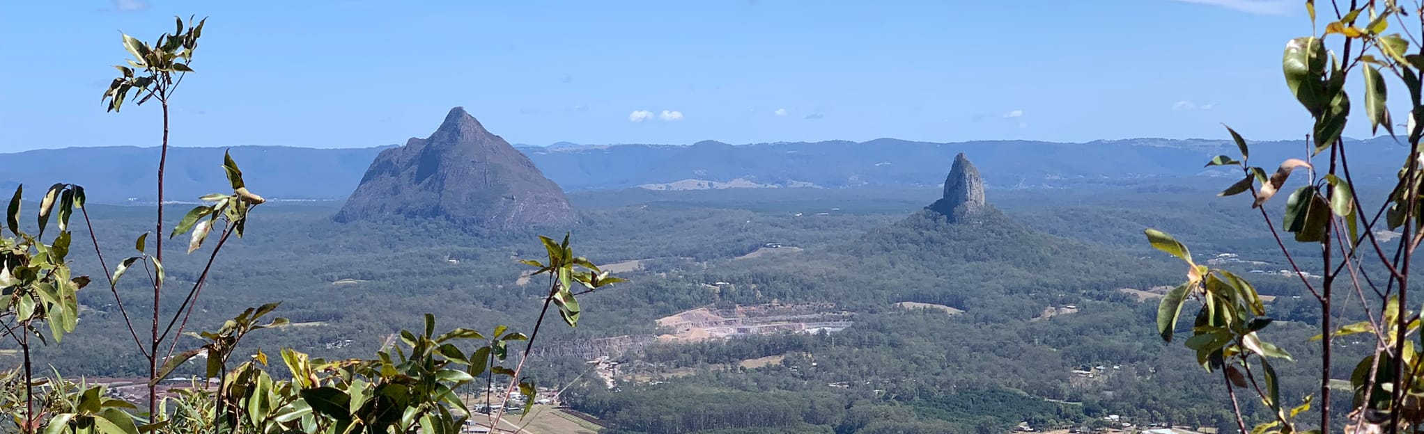 Mount Tibrogargan Summit and Trachyte Walk: 899 Fotos - Queensland ...