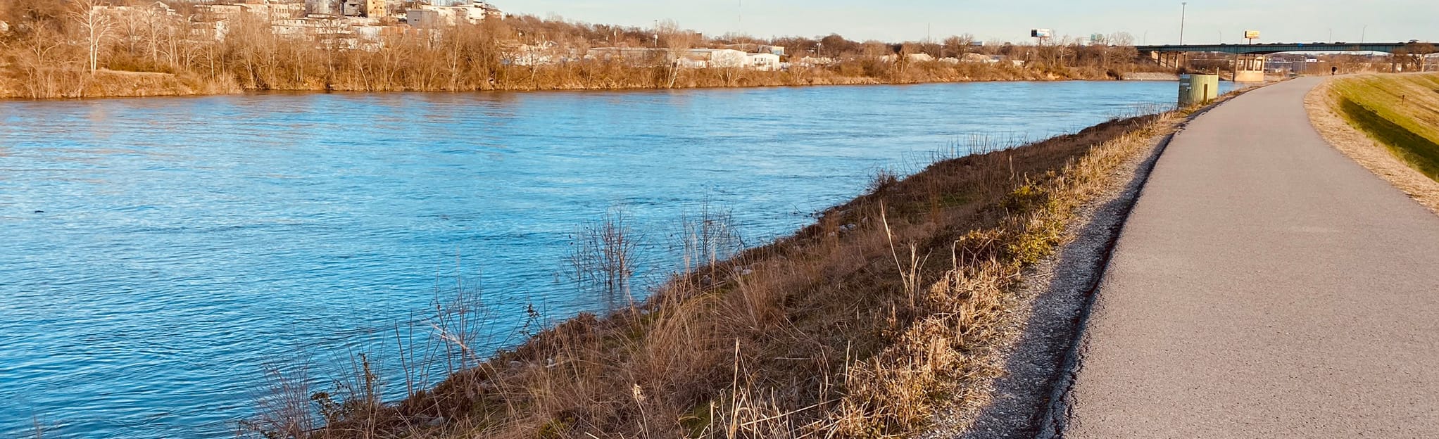 Ted Rhodes Park and MetroCenter Levee Greenway: 88 foto's - Tennessee ...