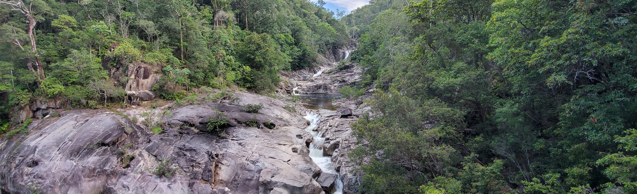 Clamshell Falls via Behana Gorge Trail: 174 foto - Queensland ...