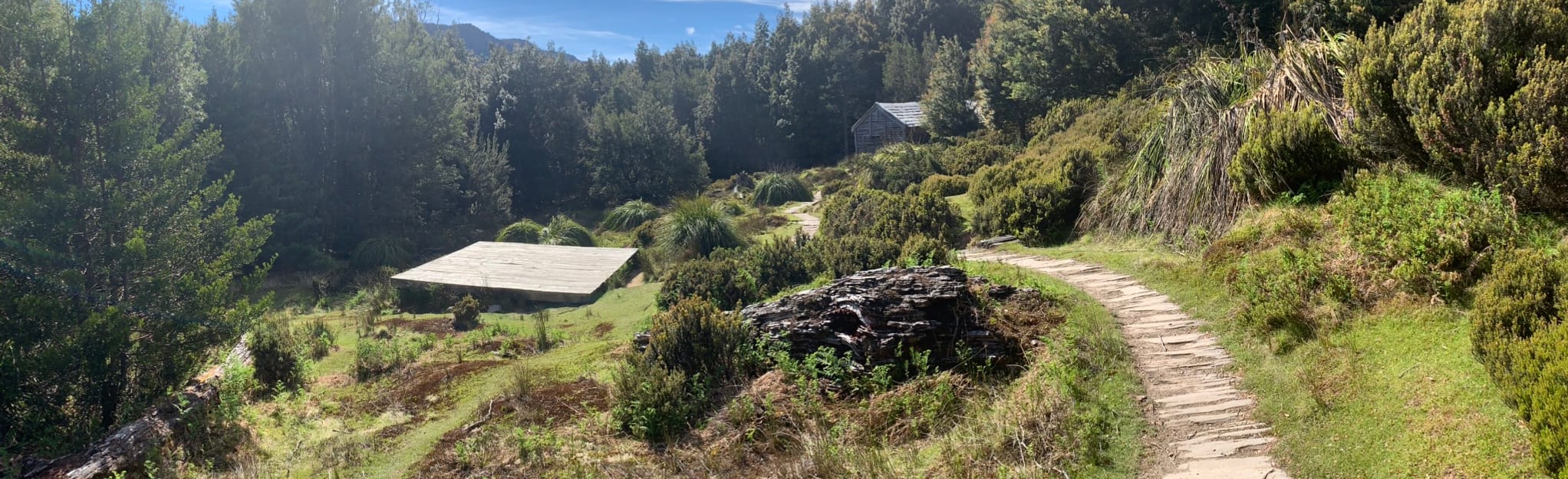 Overland Track: Kia Ora to Windy Ridge (Bert Nichols Hut), Tasmania ...