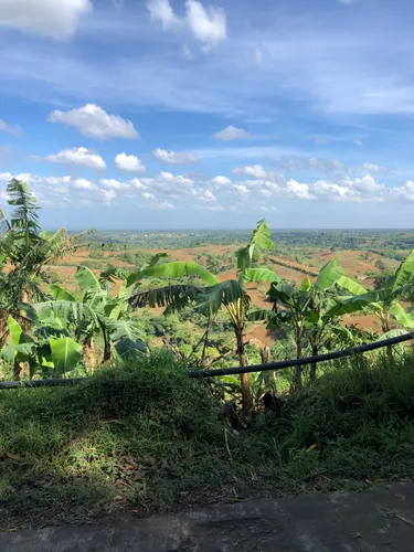 10 Best Trails and Hikes in Batangas | AllTrails