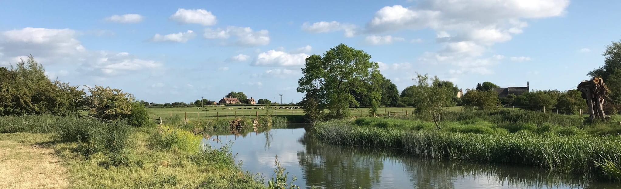 Thames Path: Cricklade to Lechlade: 8 Reviews, Map - Gloucestershire ...