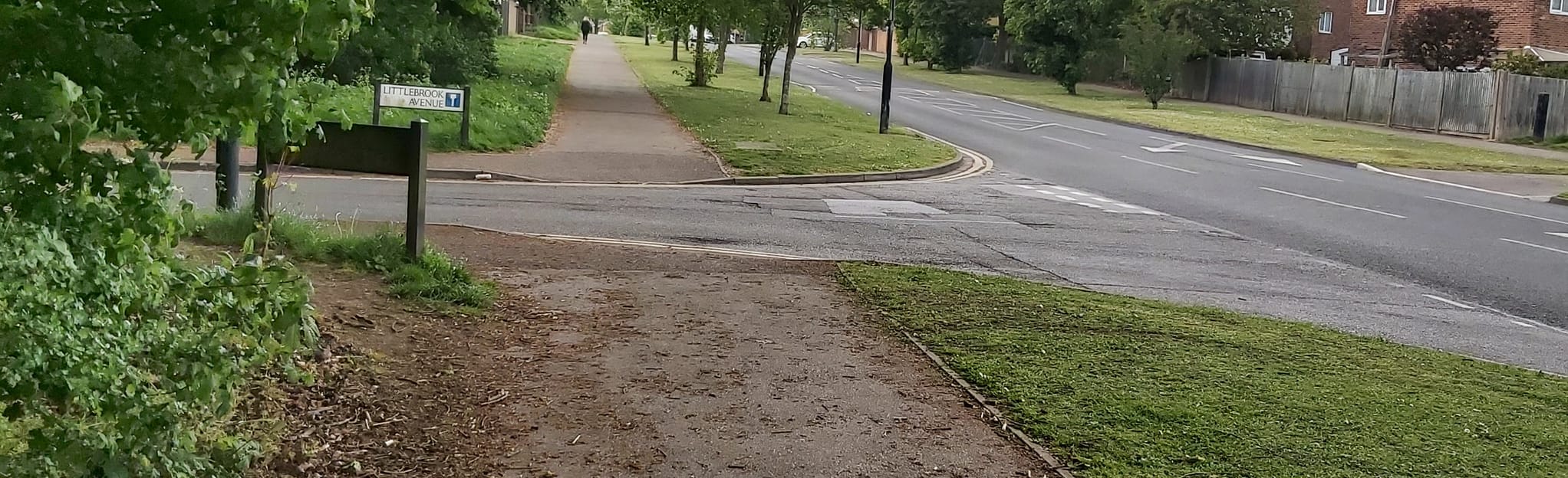 Chippenham Britwell - Haymill Valley: 2 Reviews, Map - Berkshire ...