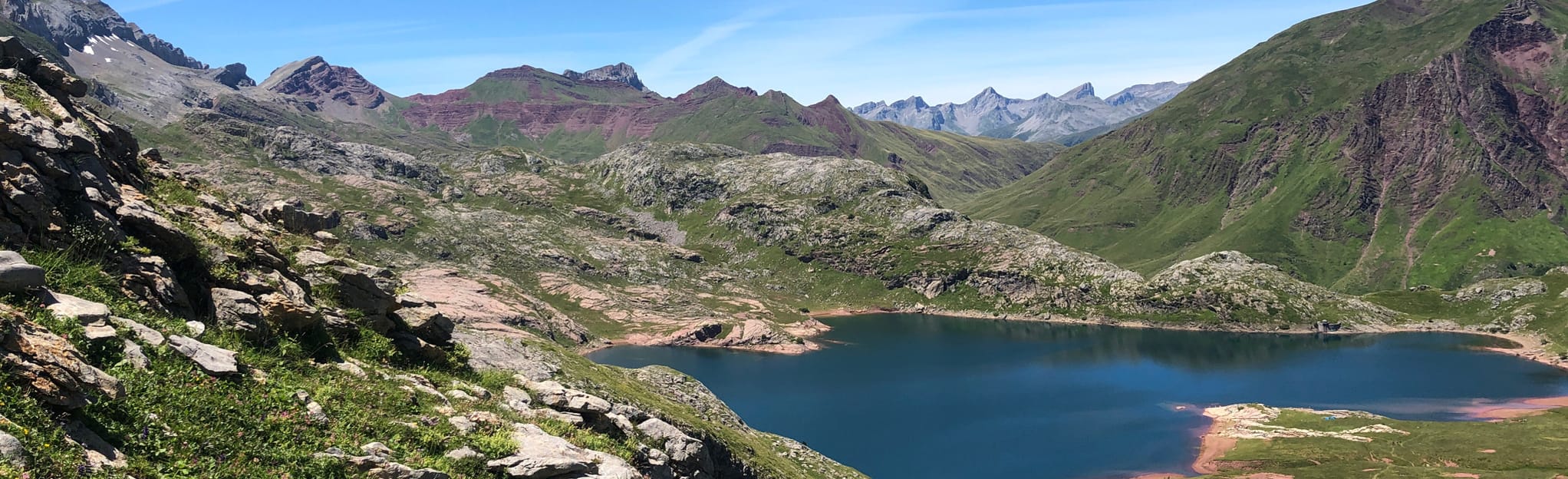 Estaëns lake - Col de Vernera - Cirque de Vernera: 57 foto's - Pyrénées ...