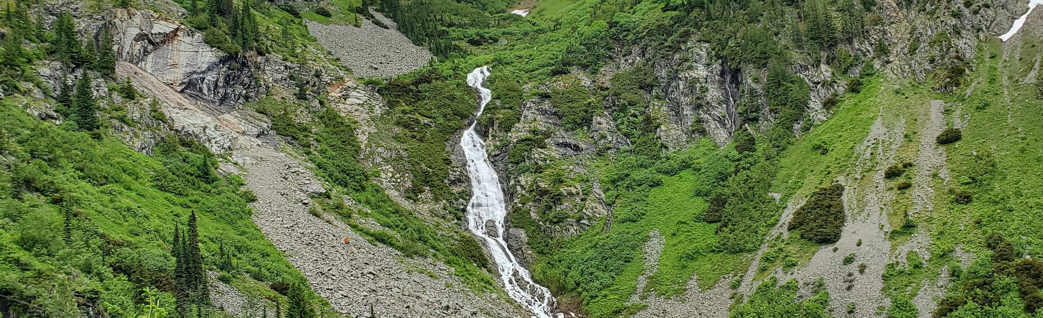 Lyle Lakes via Lyle Creek Trail, British Columbia, Canada - 42 Reviews ...