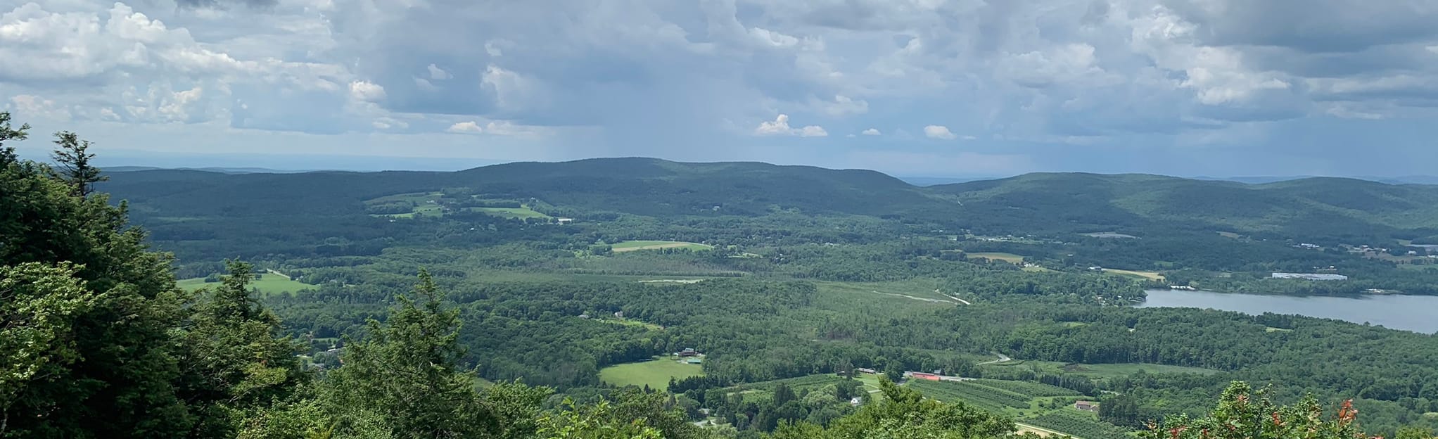Lenox Mountain, Mahanna Cobble, and Osceda Mountain, Massachusetts ...