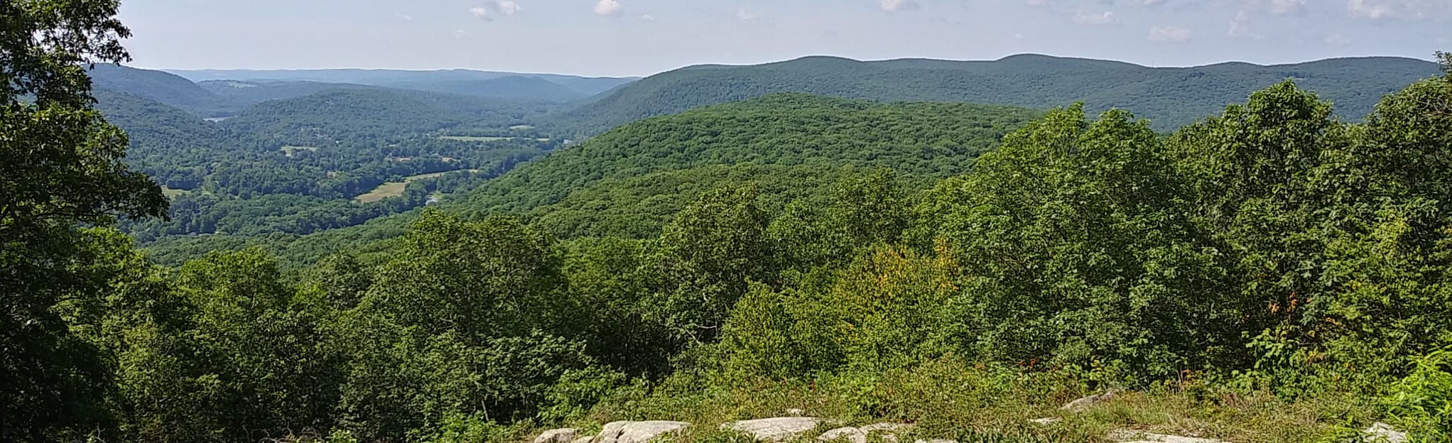 Caleb Peak via Appalachian Trail at Skiff Mountain Road, Connecticut ...
