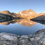 Agnew Lake, Gem Lake, Waugh Lake and Clark Lakes Loop Trail, California ...