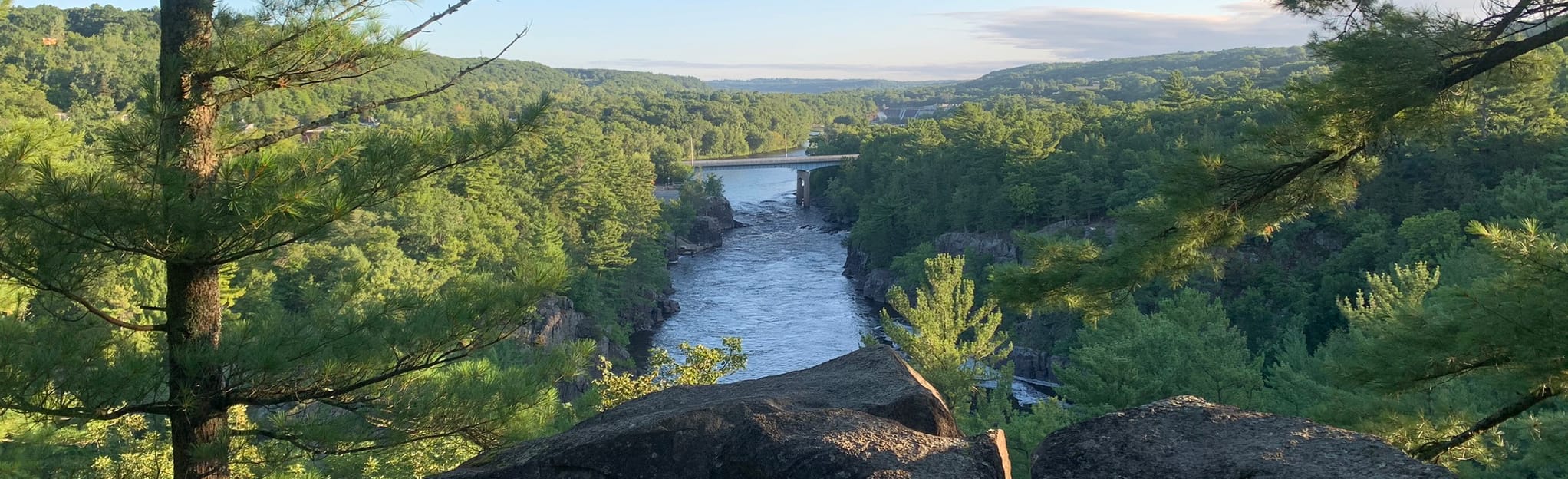 St. Croix River Lookout via River Bluff, Echo Canyon, and Pothole Trail ...