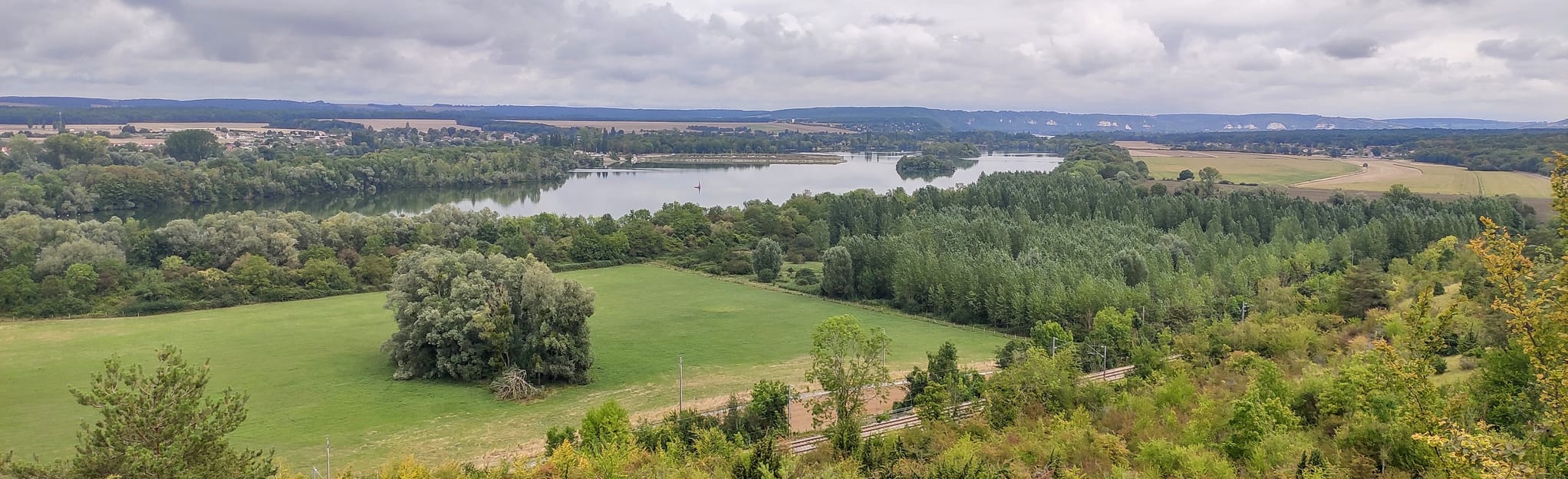 La Seine - Port de Plaisance du Lac de Venables : 42 Photos - Eure ...