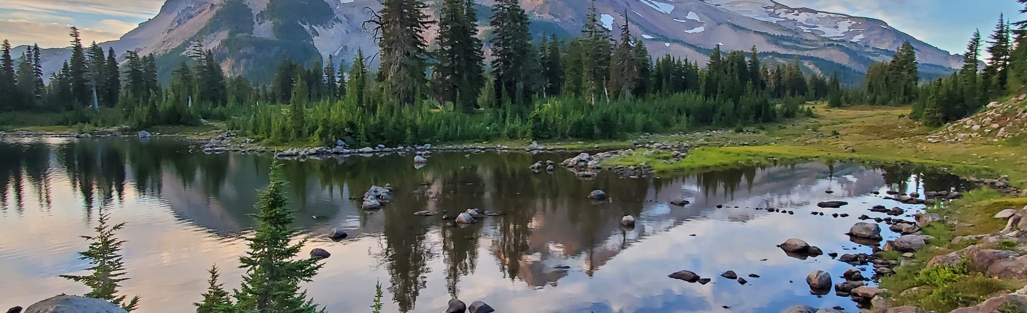 Russell Lake via Whitewater Trail and Pacific Crest Trail, Oregon - 258 ...