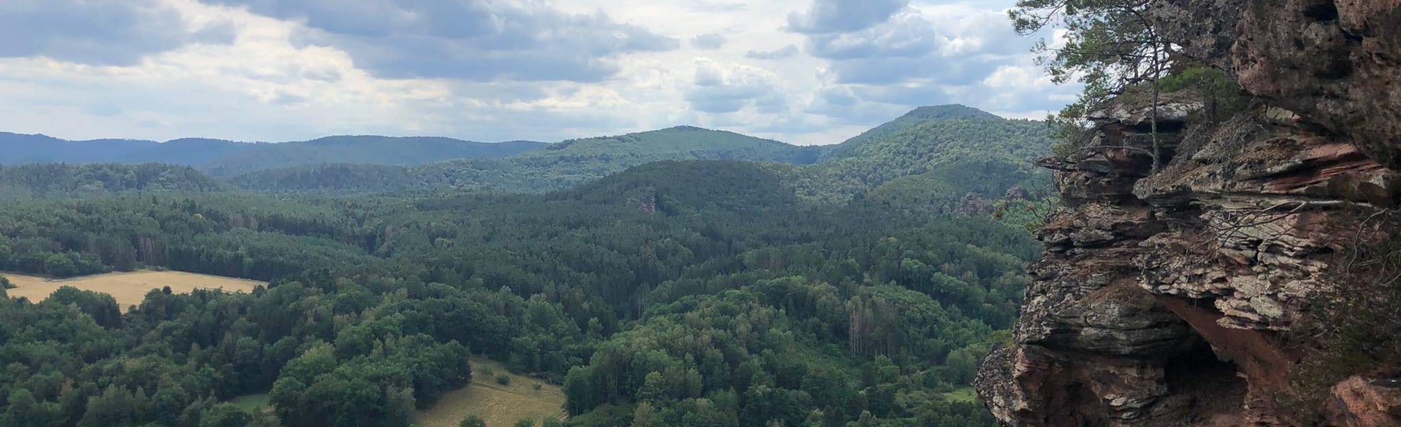 Vers le massif du Hochstein, 14 Photos - Rhineland-Palatinate, Germany ...