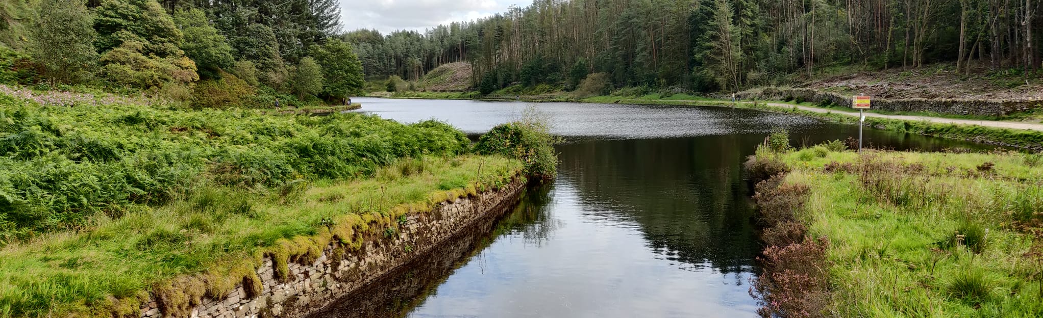 Turton and Entwistle Reservoir Circular, Greater Manchester, England ...