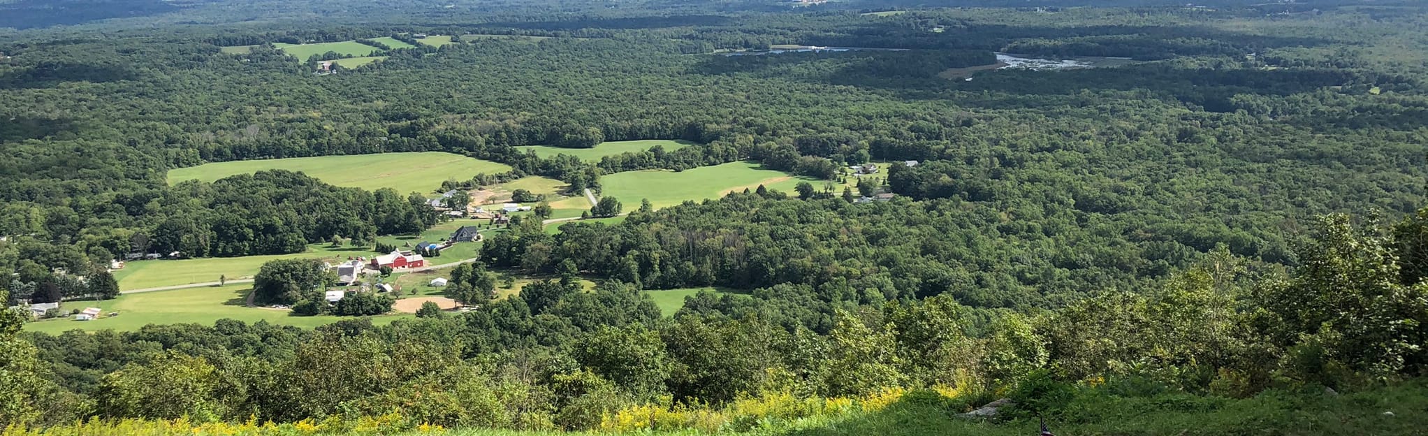 Kittatinny Mountain and Lunch Rocks Vista via AT, Pennsylvania - 269 ...