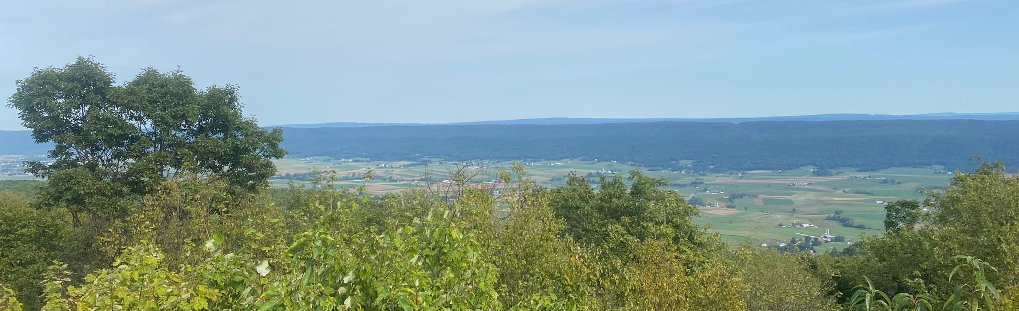 Standing Stone Trail: Hunter's Rock to Hawk's Overlook, Pennsylvania ...