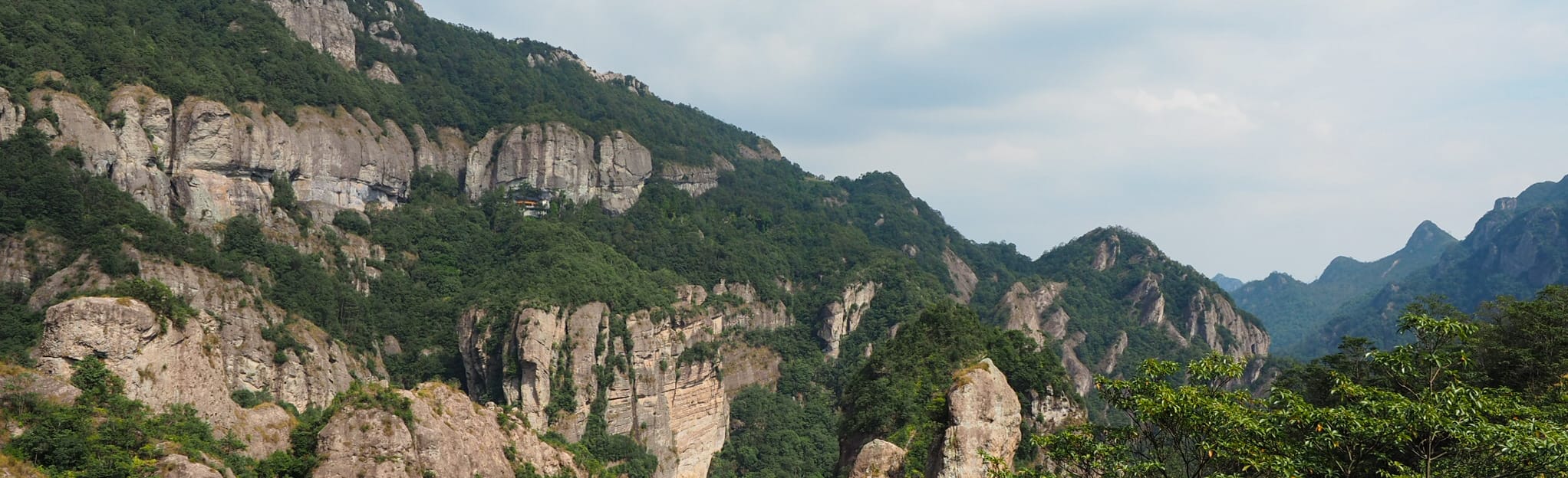 Fangdong Trail and Yangdang Mountain: 3 Reviews, Map - Zhejiang, China ...