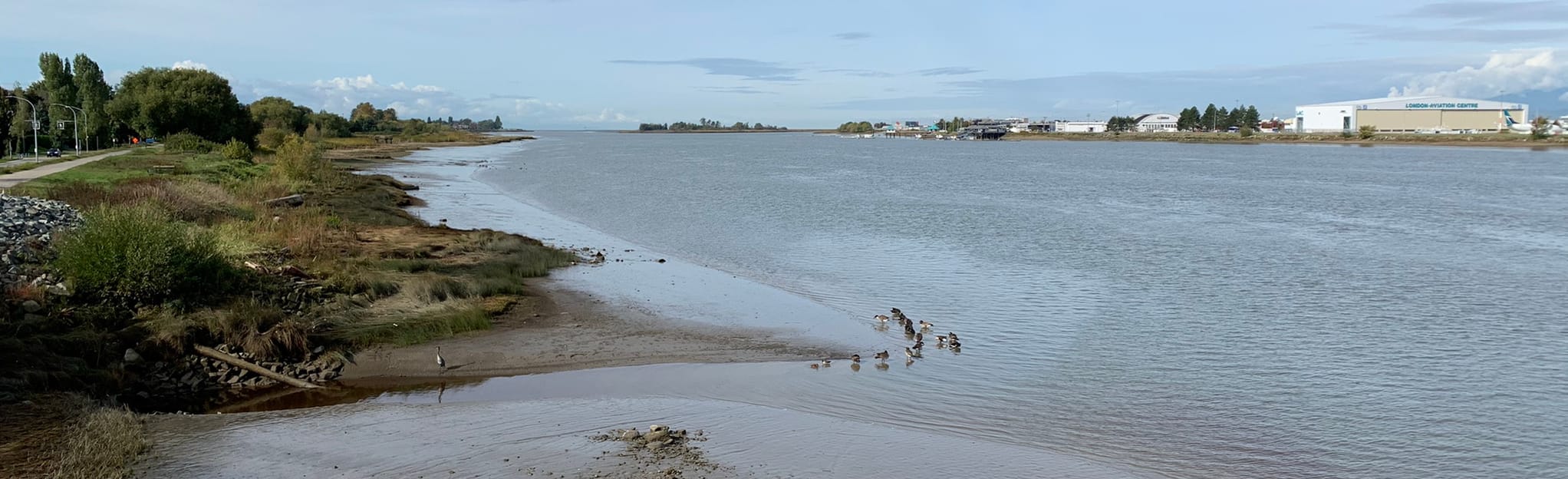 Larry Berg Flight Path Park to No.2 Road Bridge: 39 Reviews, Map ...