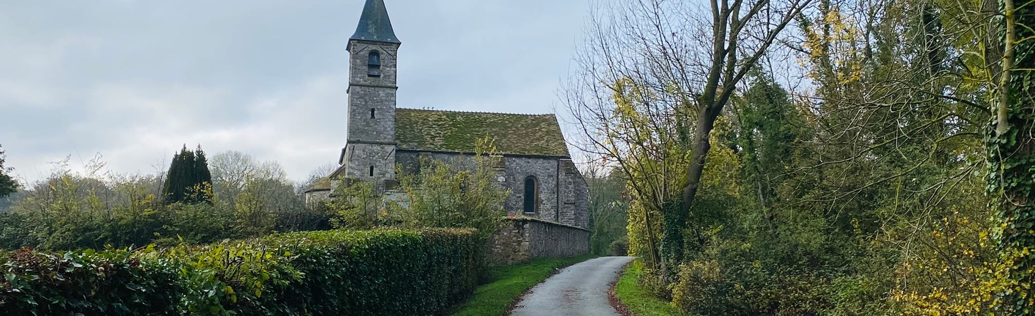 Loop of the Saint-Yon church: 12 Reviews, Map - Essonne, France | AllTrails