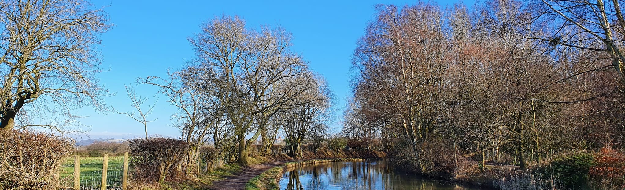 Mellor Mill, Roman Lakes, Peak Canal - Greater Manchester, England ...