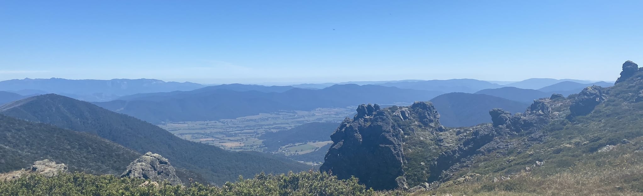 Mount Bogong Loop via Staircase Spur and Eskdale Spur Trail, Victoria ...