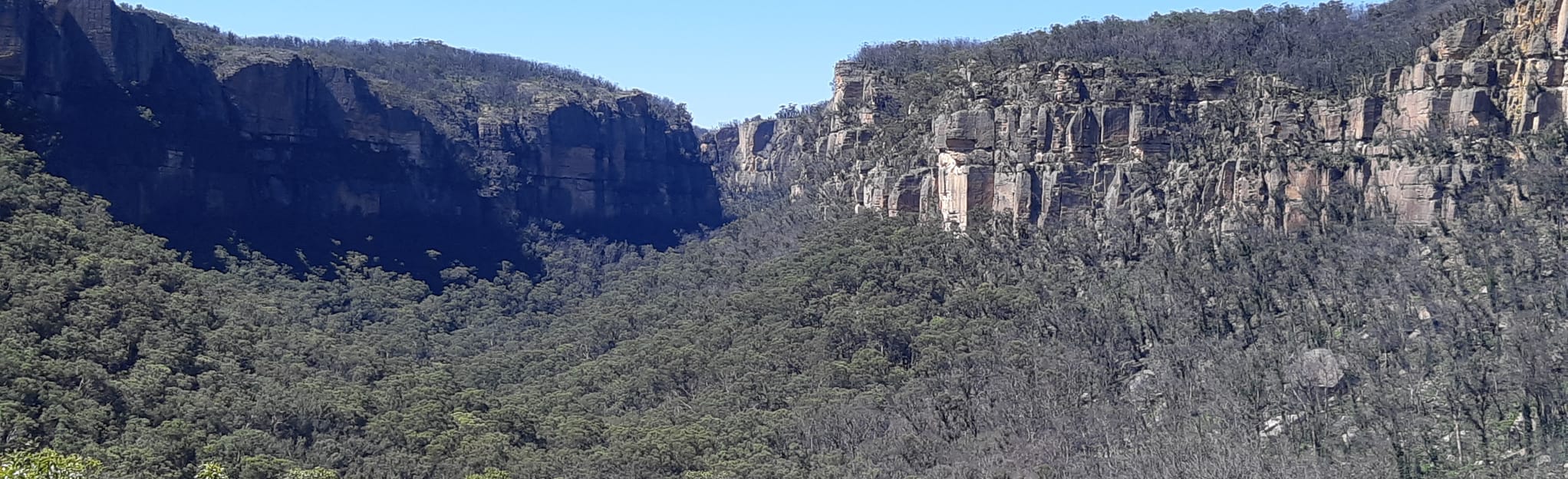Pyramid Rocks via Rain Cave, New South Wales, Australia - 6 Reviews ...