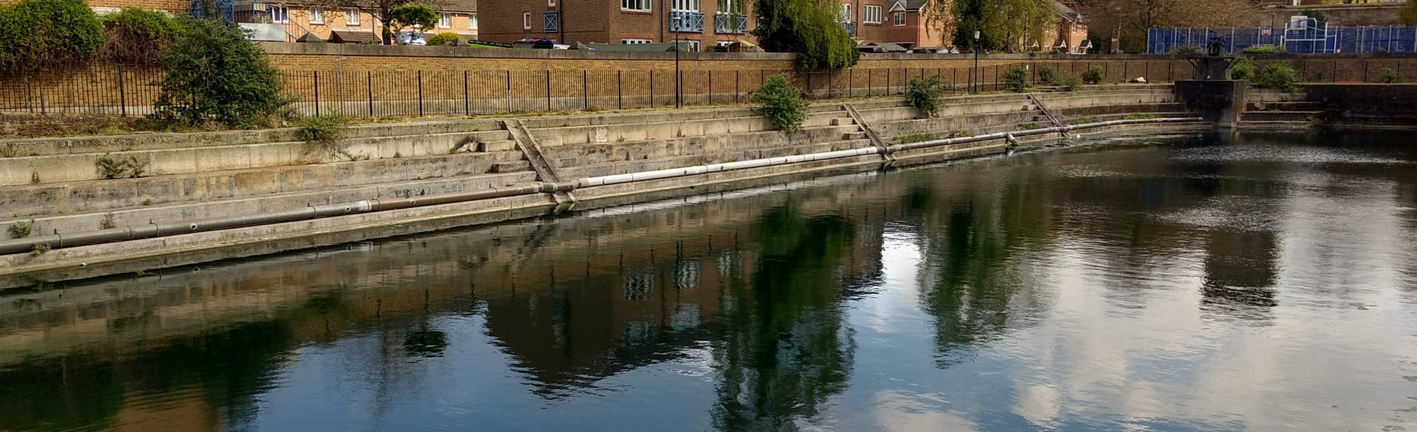 Thames Path: Greenwich to The Thames Barrier, London, England - 28 ...