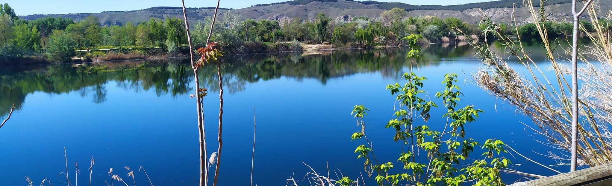 Velilla de San Antonio - Lagunas del Raso - Camino del Picón: 8 Reviews ...