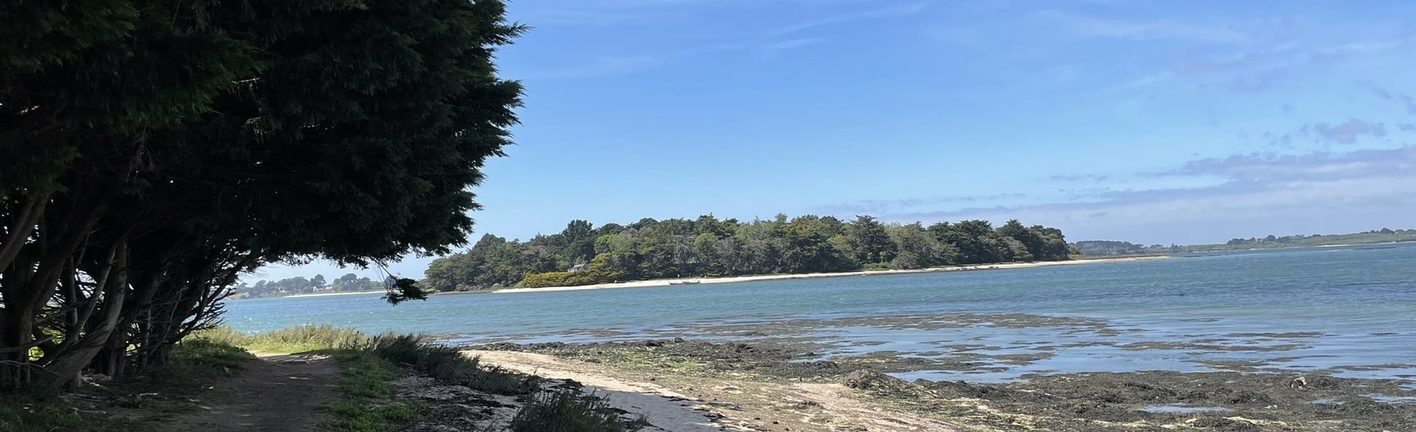 Pointe de Bernon - Pointe de l'Ours: 35 Reviews, Map - Morbihan, France ...
