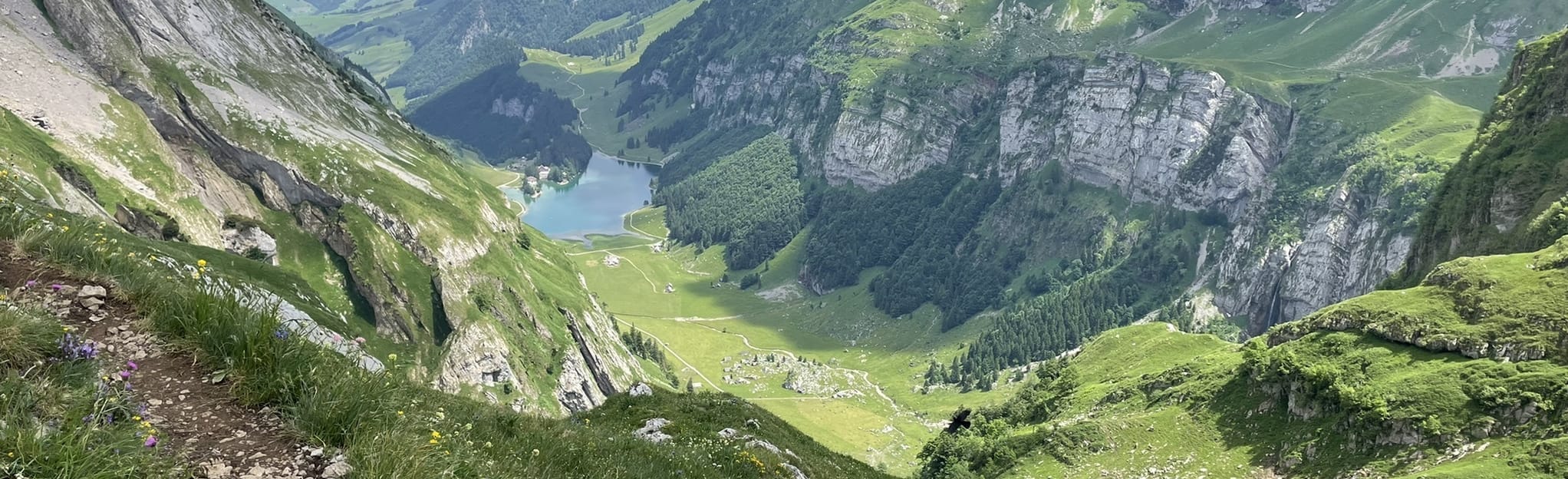 Wasserauen - Ebenalp Ascher - Seealpsee Lake: 373 foton – Appenzell ...