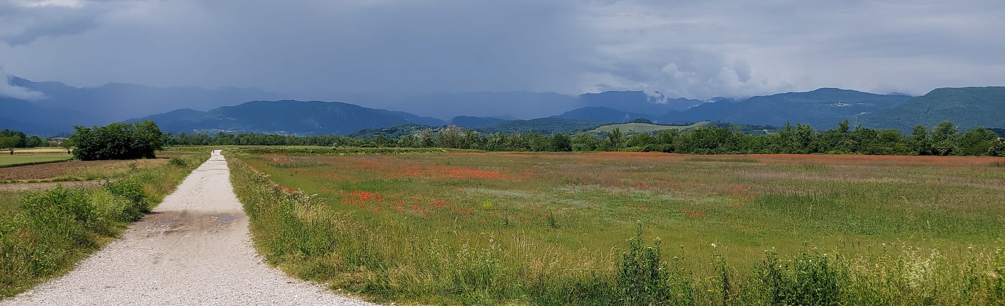 Cortale - Paderno via Torrente Torre: 18 Fotos - Friuli-Venezia Giulia ...