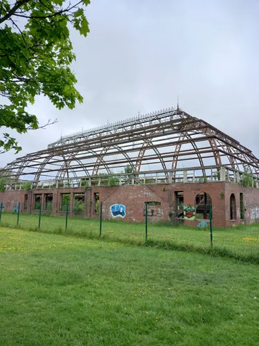 Best Hikes and Trails in Springburn Park | AllTrails