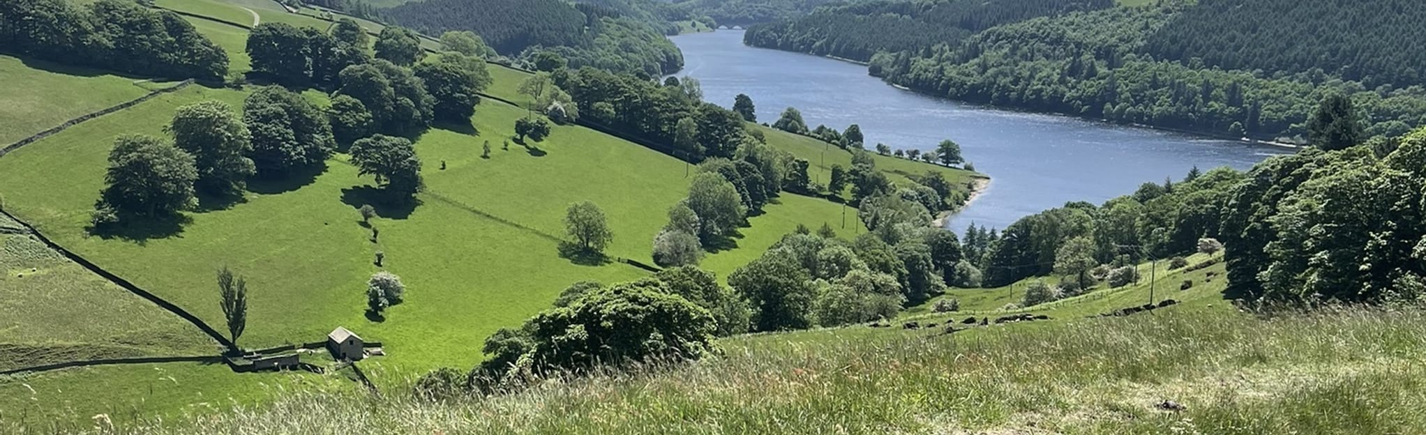 Fairholmes Visitor Centre to Back Tor Circular - Derbyshire, England ...