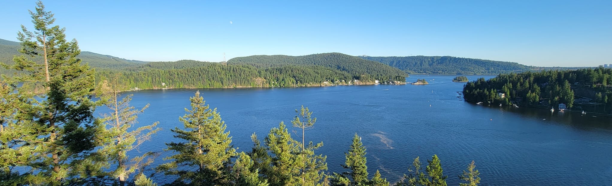 Quarry Rock Lookout from Deep Cove, British Columbia, Canada - 2,614 ...