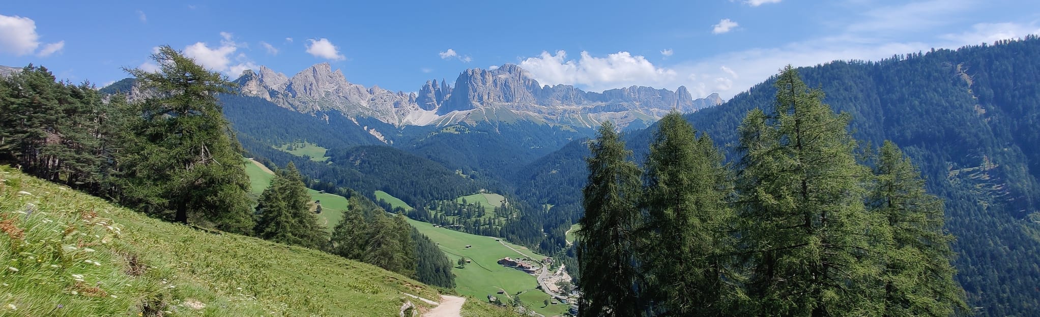 Promenadenweg: San Cipriano - Laghetto Wuhn - Völsegg: 47 foto - Alto ...