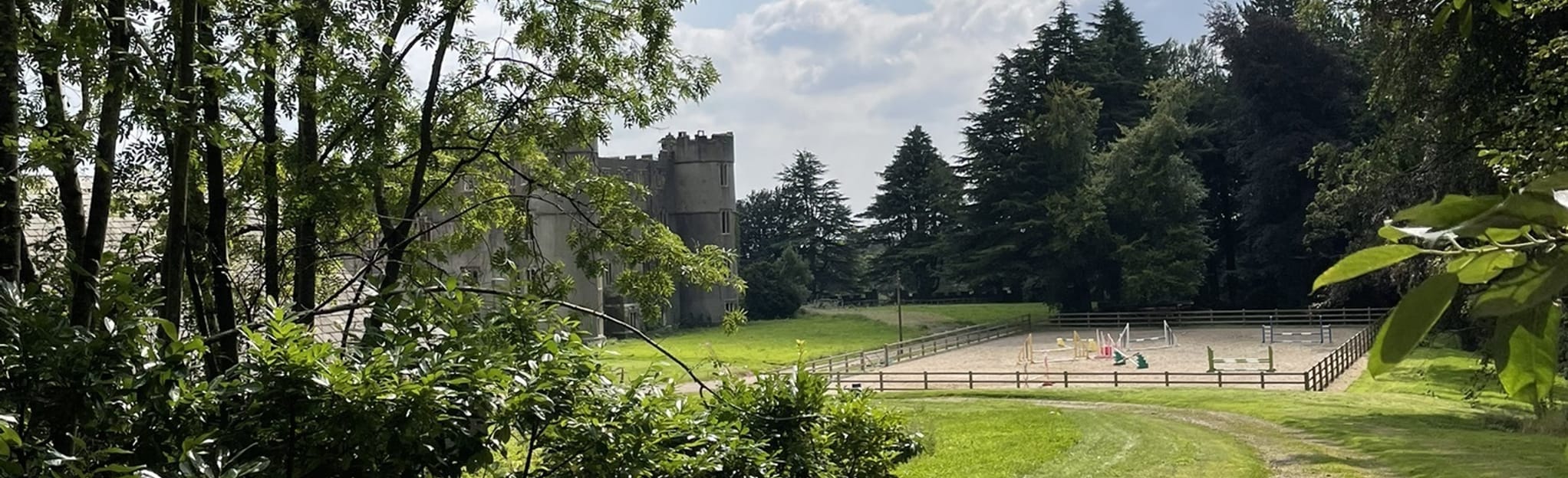 Ruperra Woods and Hill Fort Circular Route: 238 foto's - Caerphilly ...