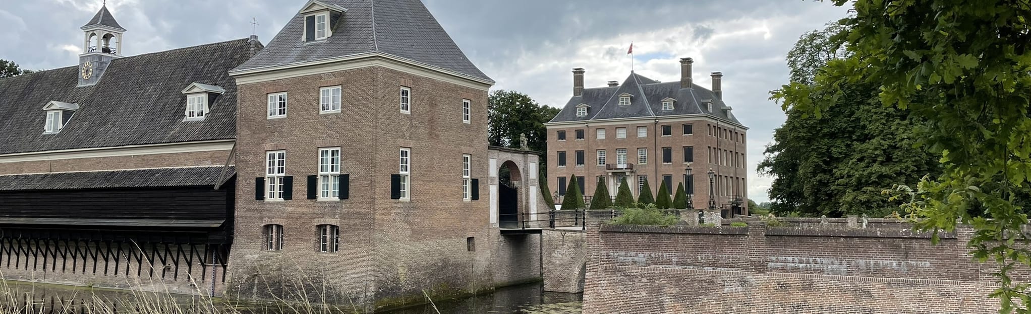 Amerongen Castle - Bovenpolder - Amerongen Mountain, Utrecht ...